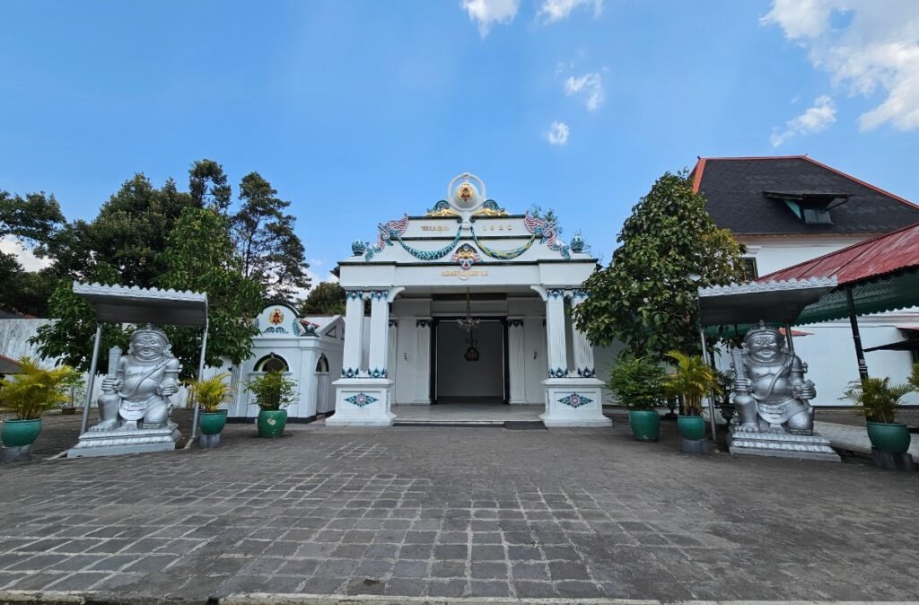 Tracing The History Of The Yogyakarta Palace: Priceless Cultural ...