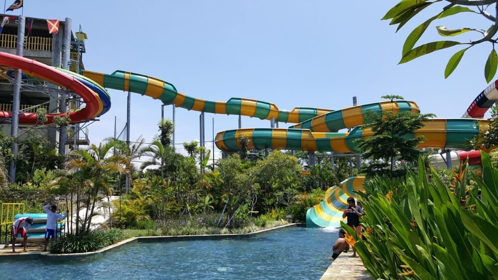 Enjoying The Indonesian Biggest Waterpark Of Jogja Bay - YogyakartaTour.com