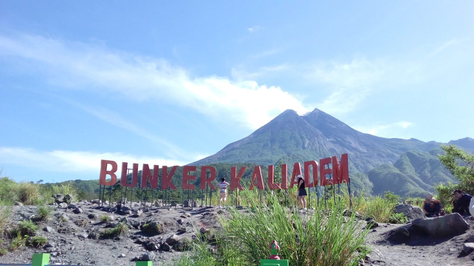 Take A Close View Look Of Merapi Volcano From Kaliadem Bunker ...
